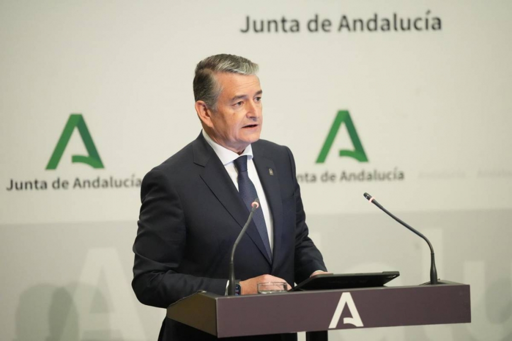 Sanz exige a la ministra la retirada del Estatuto Marco que crea ...